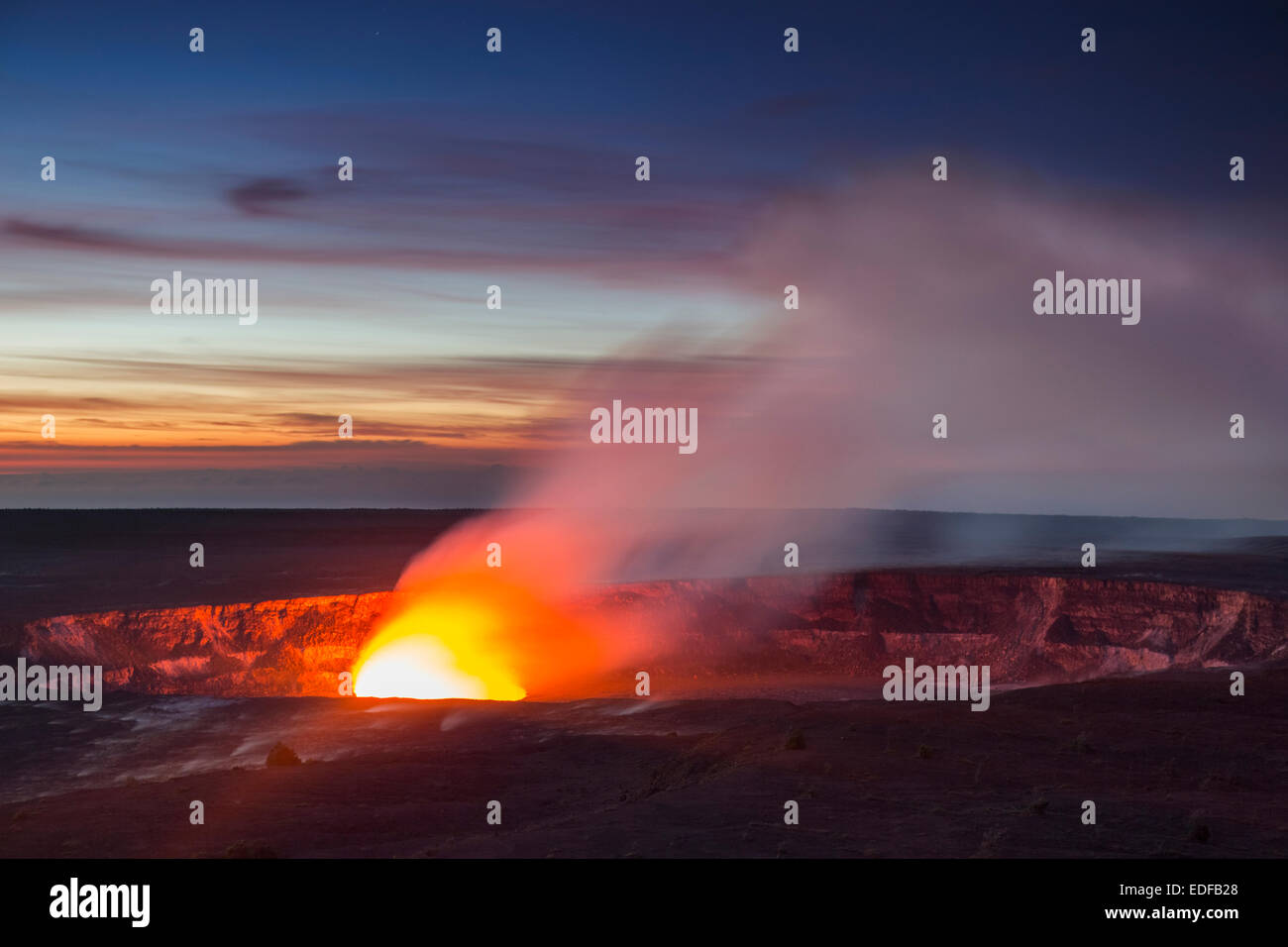 Dawn at Halema`uma`u crater, Kilauea volcano, Hawai`i Volcanoes ...