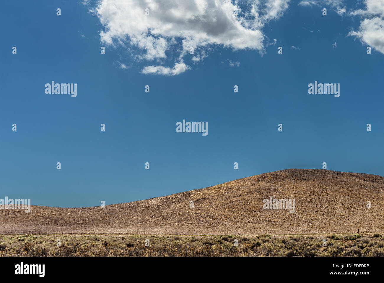 Plain hill hi-res stock photography and images - Alamy