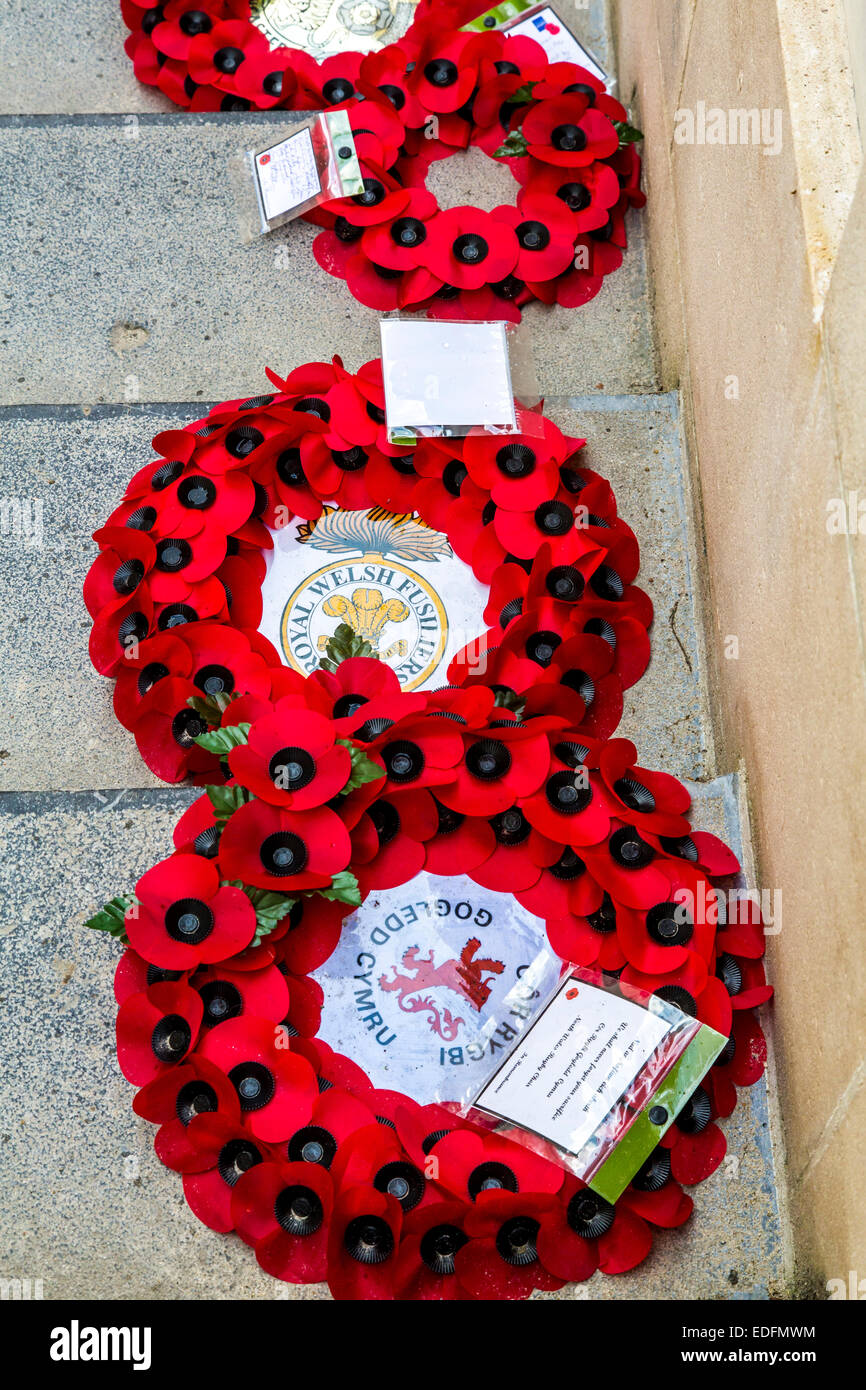 Menenpoort, triumphal arch in the city of Ypres, memorial for those who ...