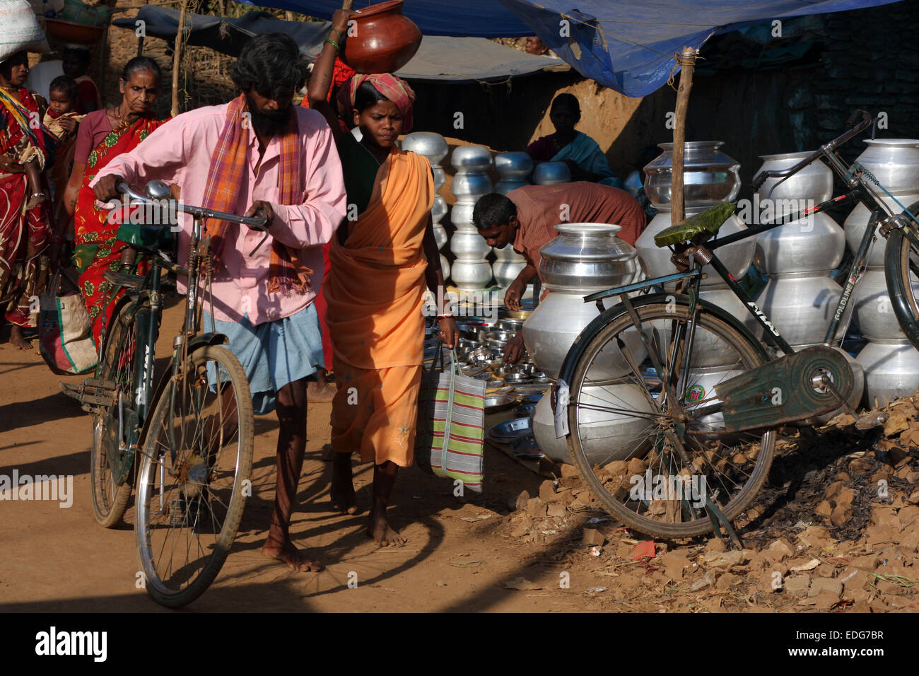 Adivasi man hi-res stock photography and images - Alamy Adivasi man hi-res stock photography and images - Alamy
