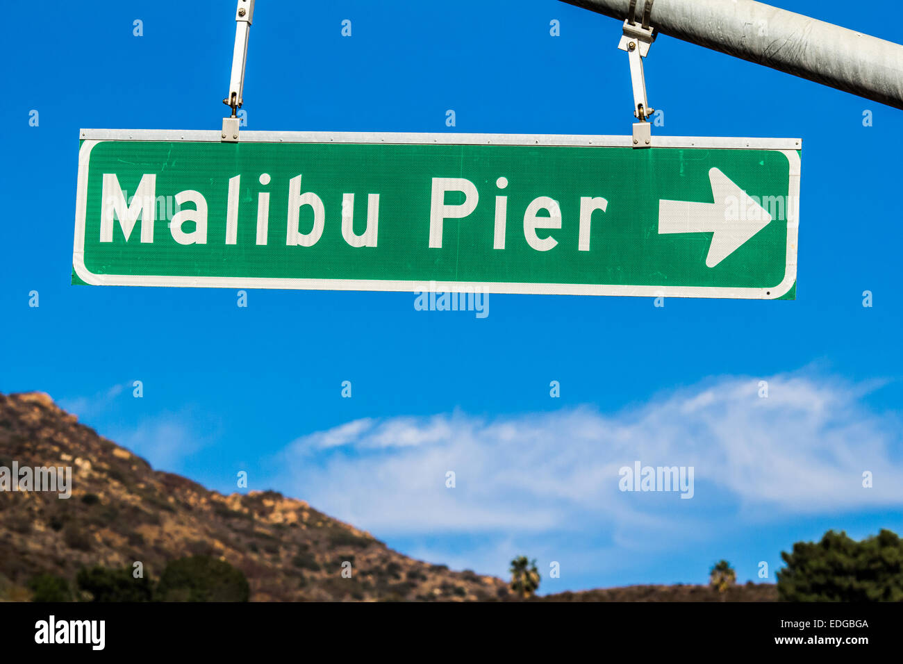 Malibu beach sign hi-res stock photography and images - Alamy