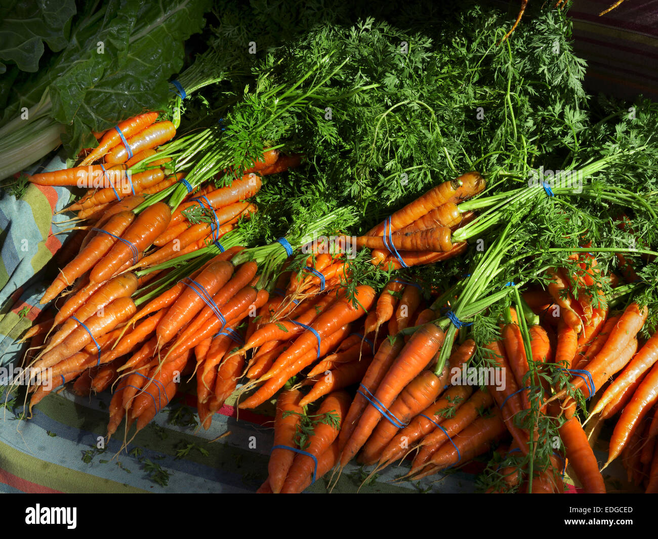 Farmers market stall hi-res stock photography and images - Alamy
