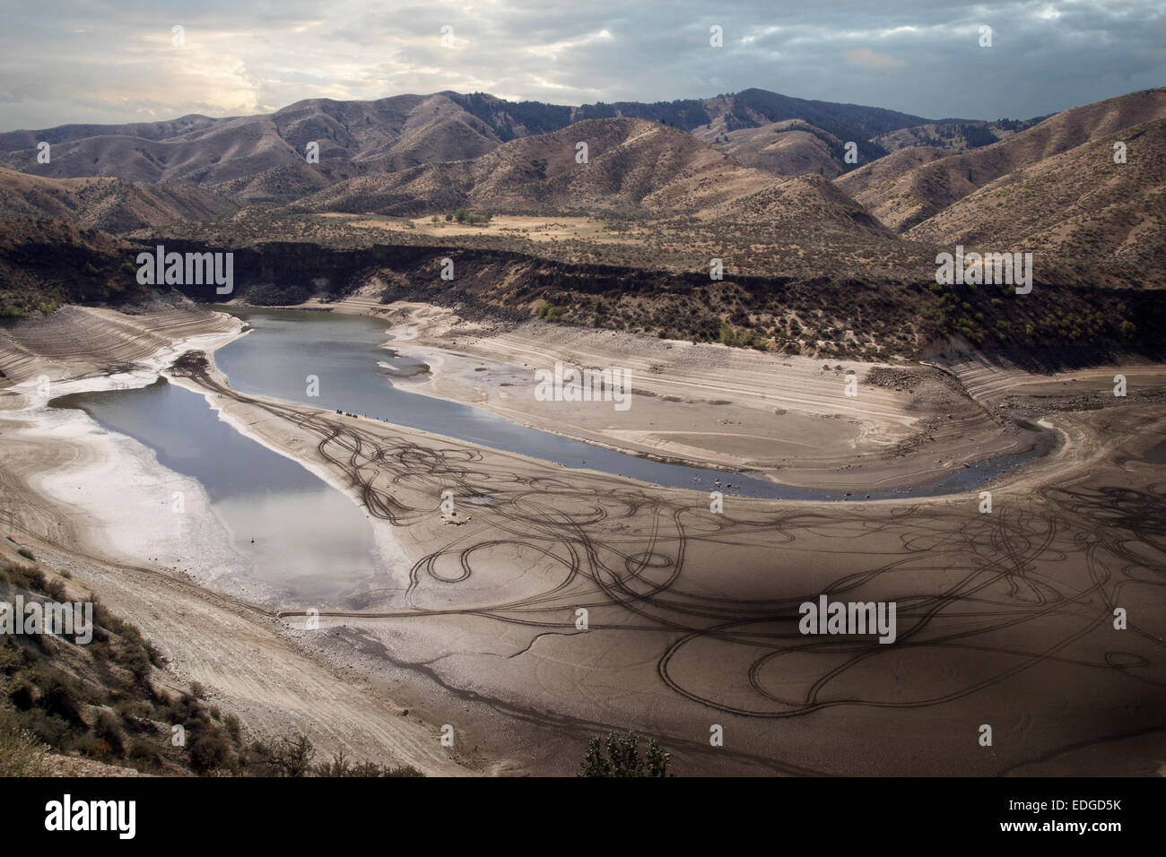 Dry Reservoir High Resolution Stock Photography and Images - Alamy