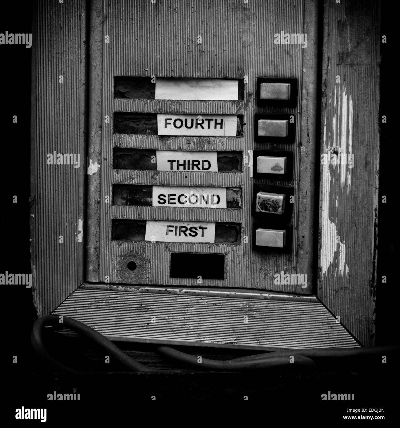 The door buzzer panel of an apartment house Stock Photo - Alamy