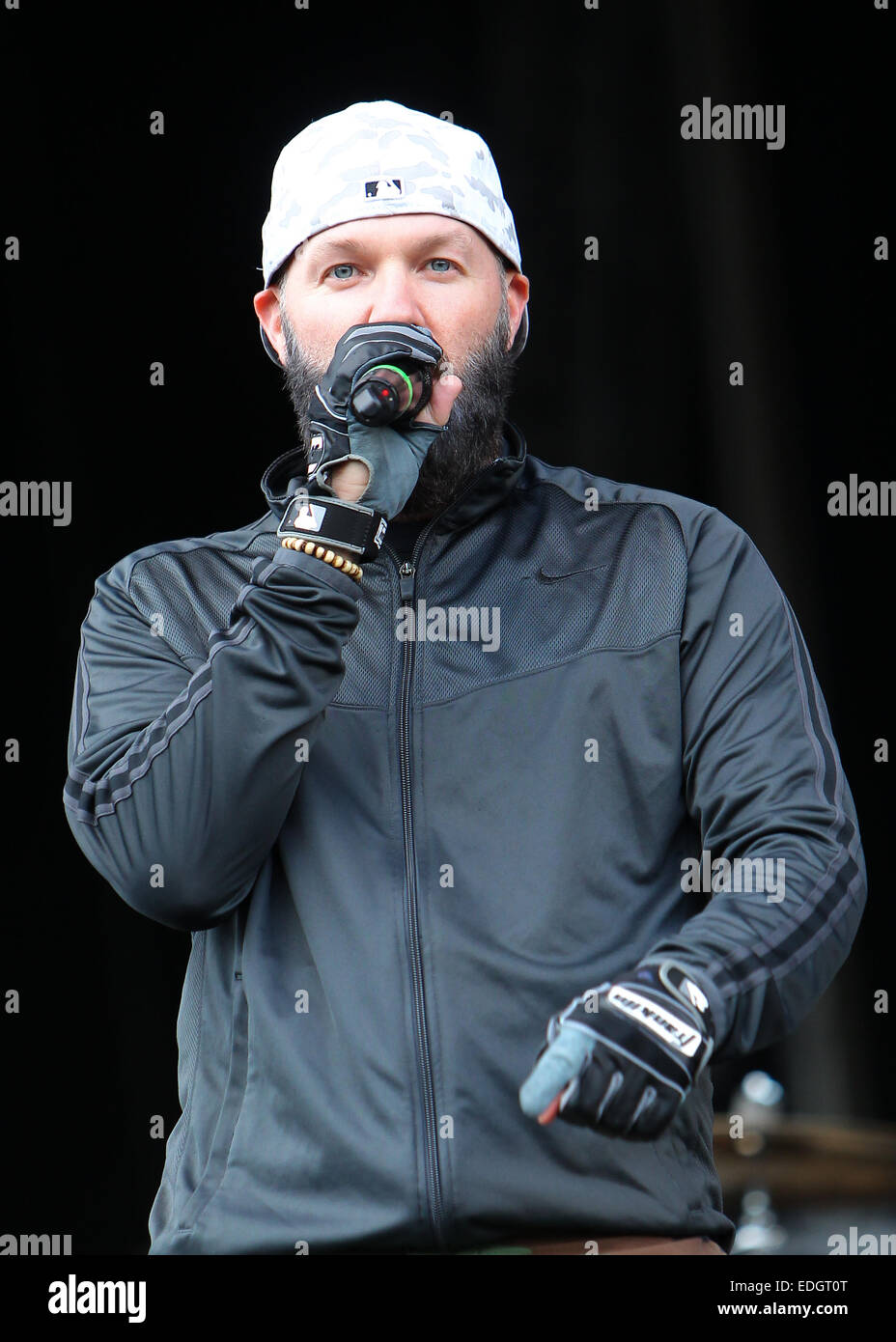 Sonisphere 2014 - Knebworth House - Performances - Day 1 - Limp Bizkit ...