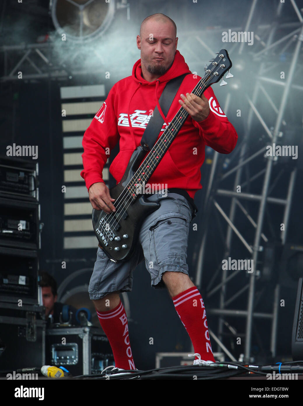 Sonisphere 2014 - Knebworth House - Performances - Day 1 - Limp Bizkit ...