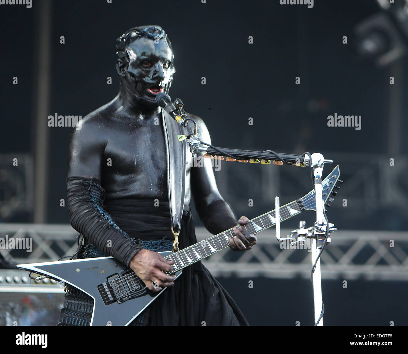 Sonisphere 2014 - Knebworth House - Performances - Day 1 - Limp Bizkit ...