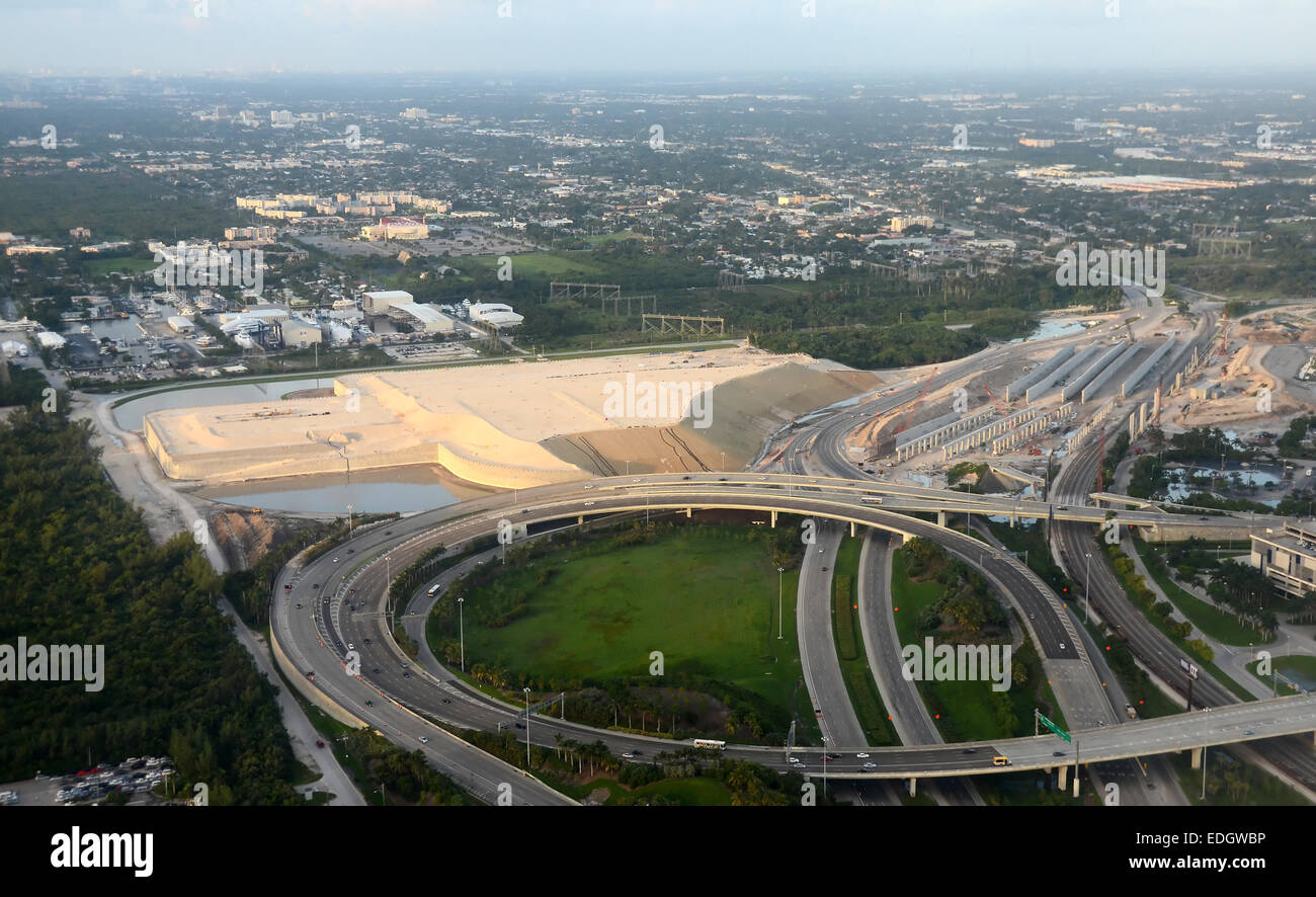 Fort lauderdale airport aerial hi-res stock photography and images - Alamy