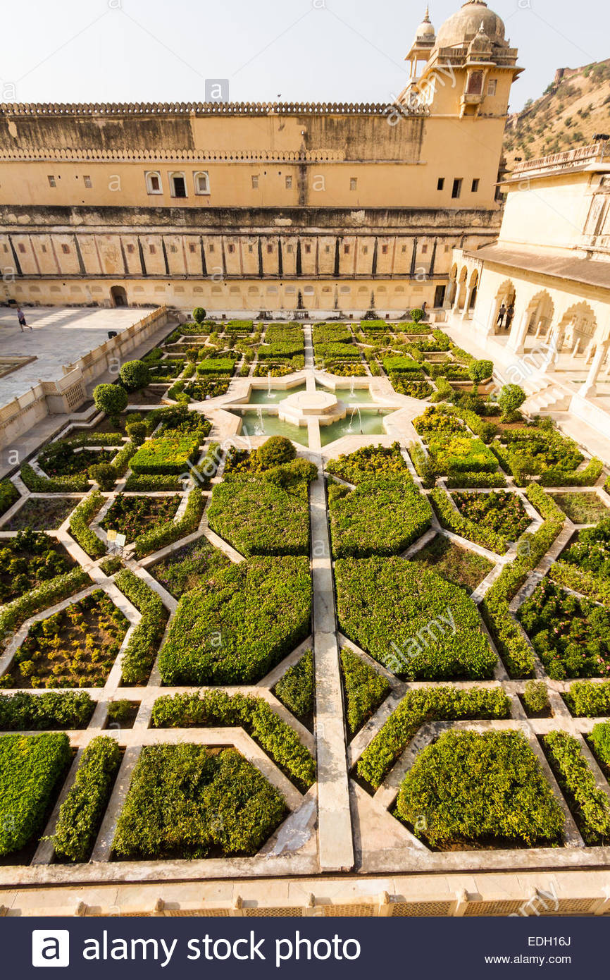 Indian Palace Garden High Resolution Stock Photography and Images - Alamy