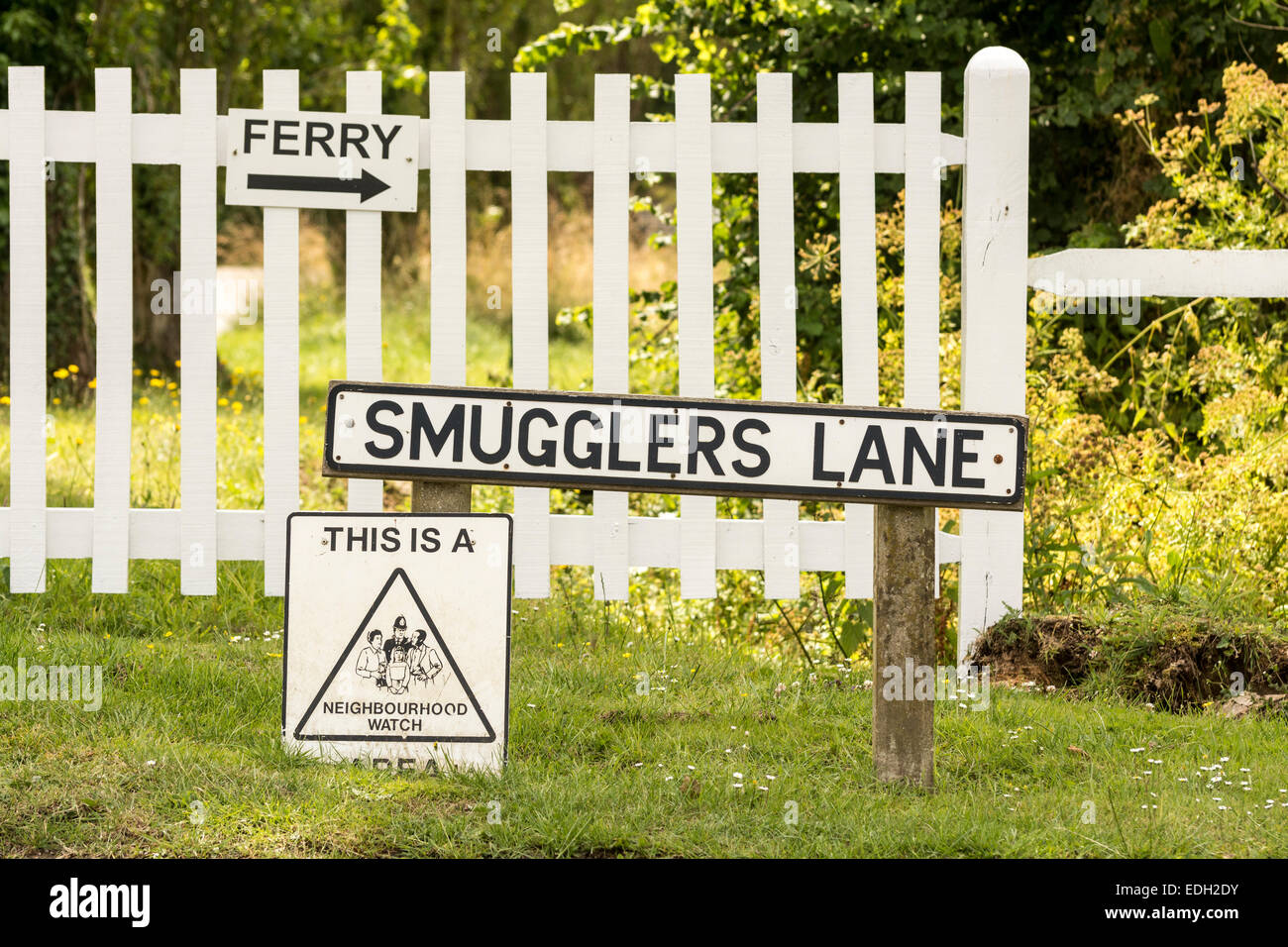 Smugglers Lane - street / road name Stock Photo - Alamy