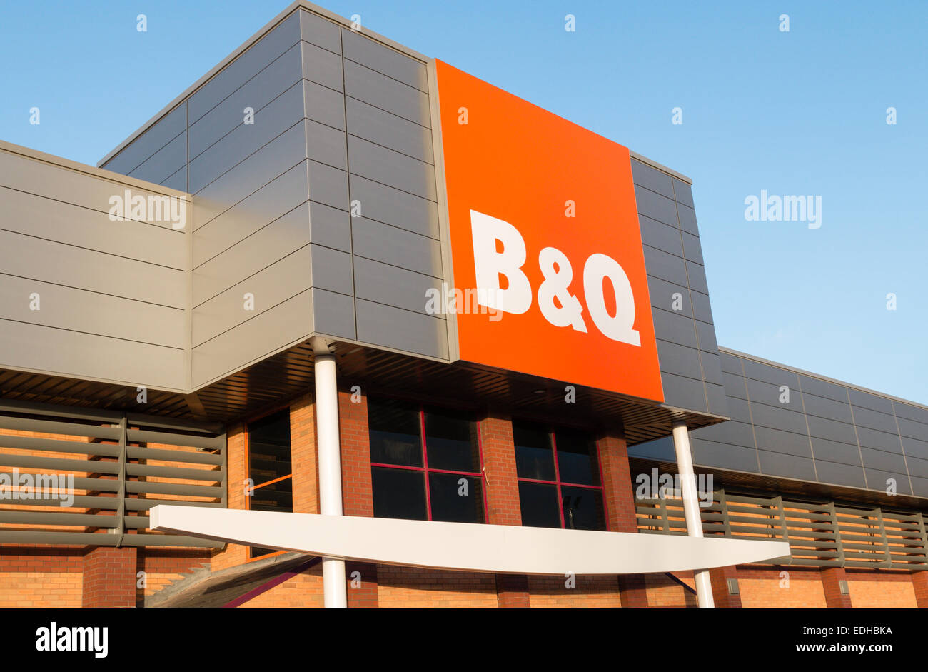 B&q Logo High Resolution Stock Photography and Images - Alamy