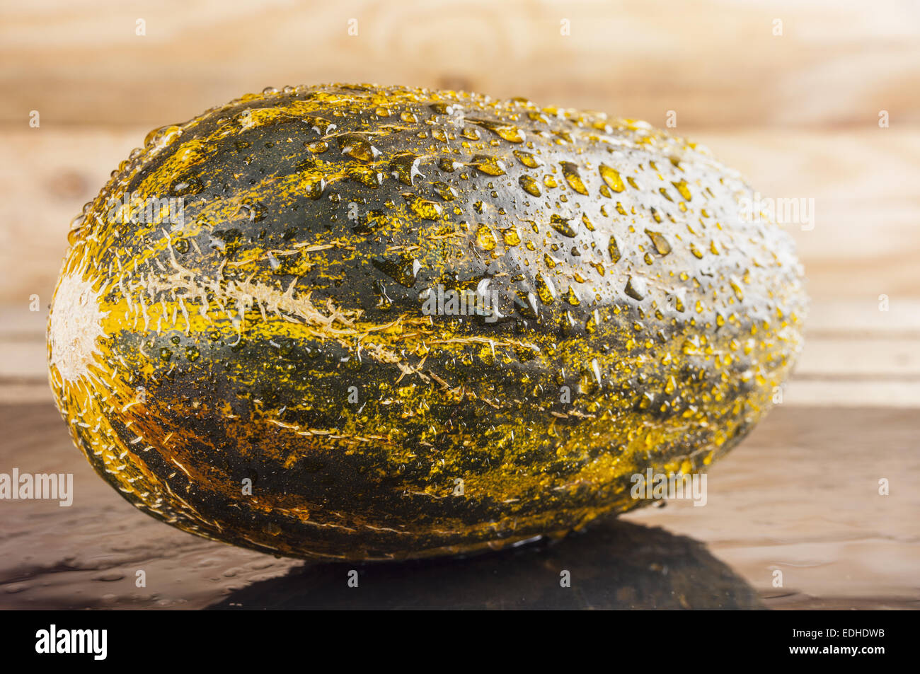 Piel de sapo melon fruit slices hi-res stock photography and images - Alamy