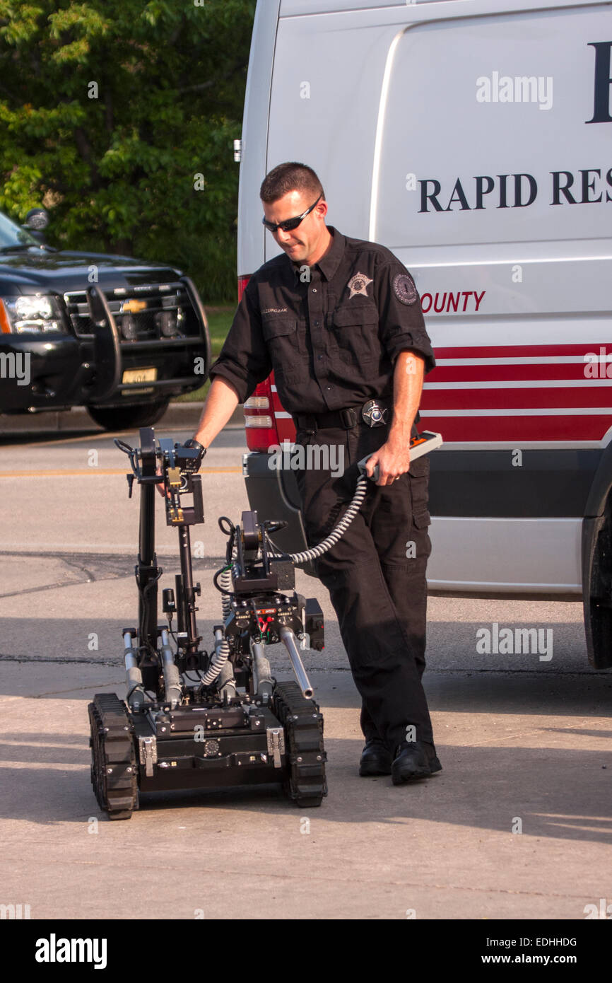 Emergency response team hi-res stock photography and images - Alamy