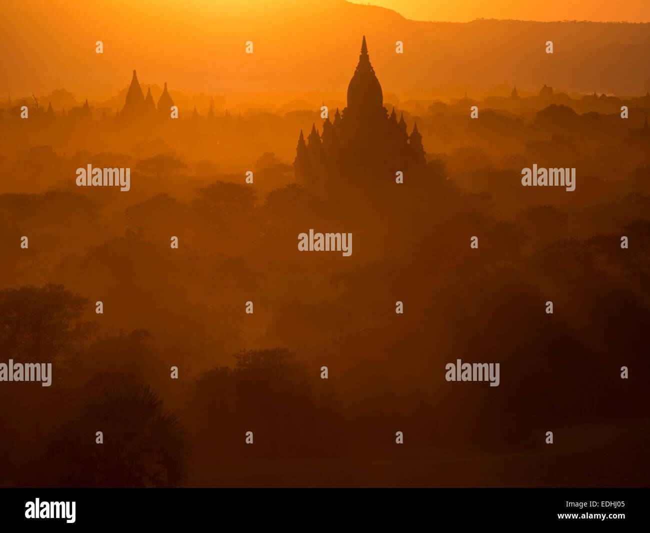 Sunset in the Buddhist temples of Bagan, Myanmar Stock Photo - Alamy