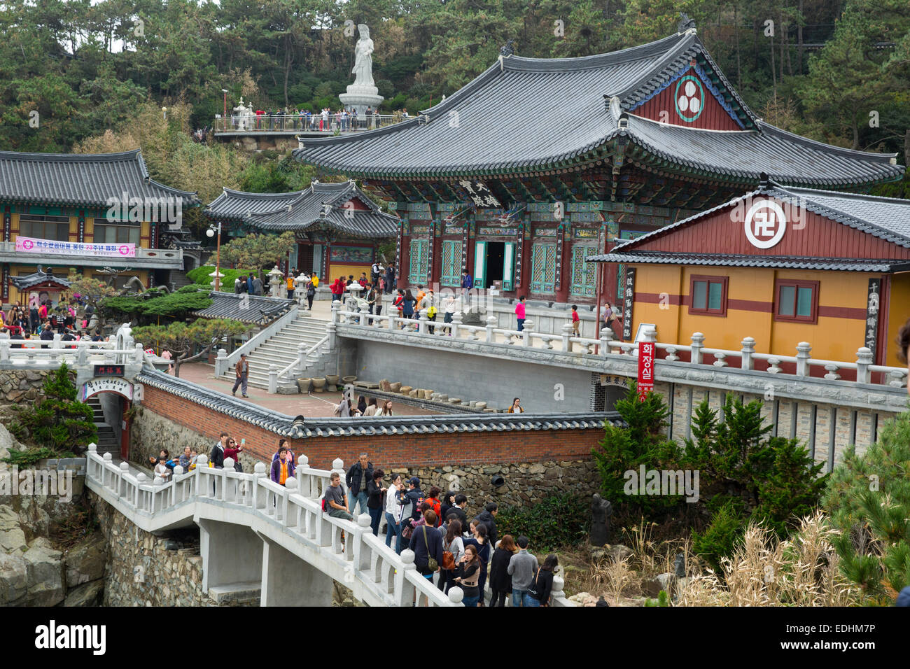 Korean temple art hi-res stock photography and images - Alamy
