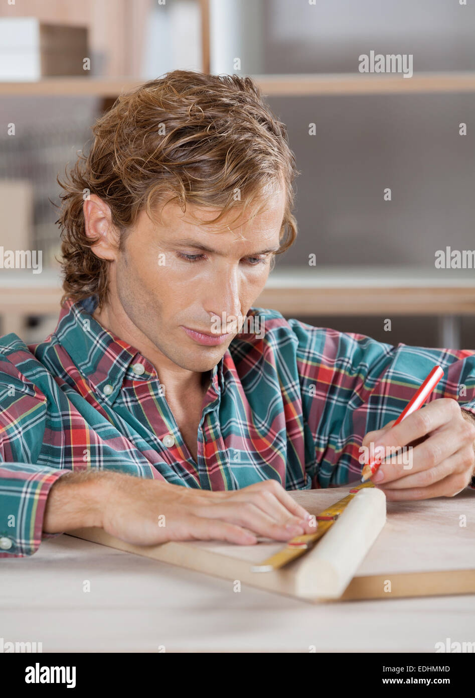 Carpenter Marking On Wooden Plank Stock Photo - Alamy