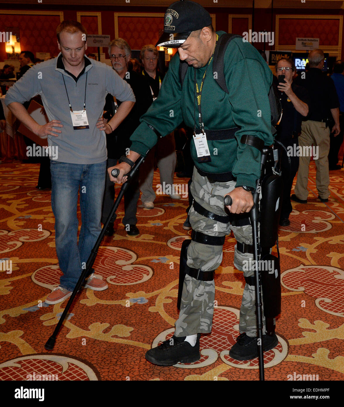 Spinal cord injury hi-res stock photography and images - Alamy