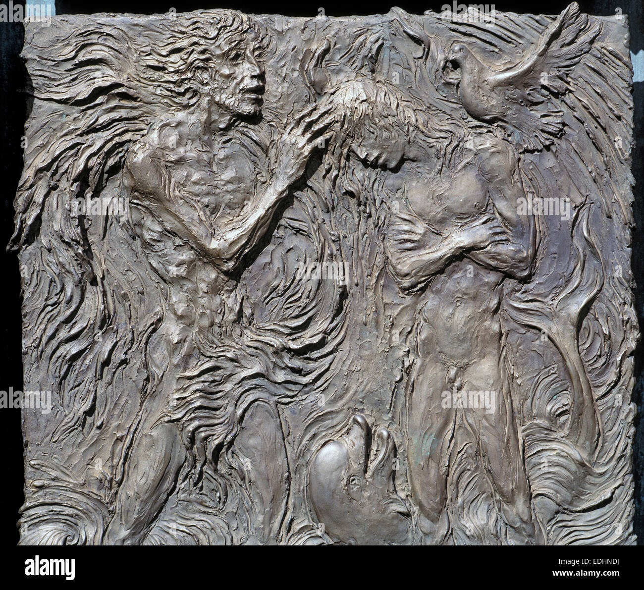 Ausschnitt aus dem Bronzerelief von Ernst Alt an der Kirchentuer ...