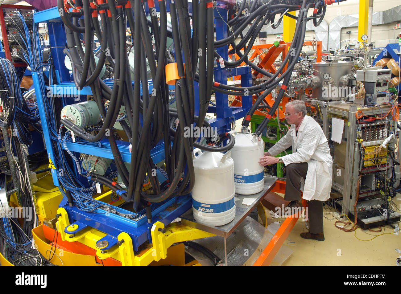 Tandem xtu hi-res stock photography and images - Alamy