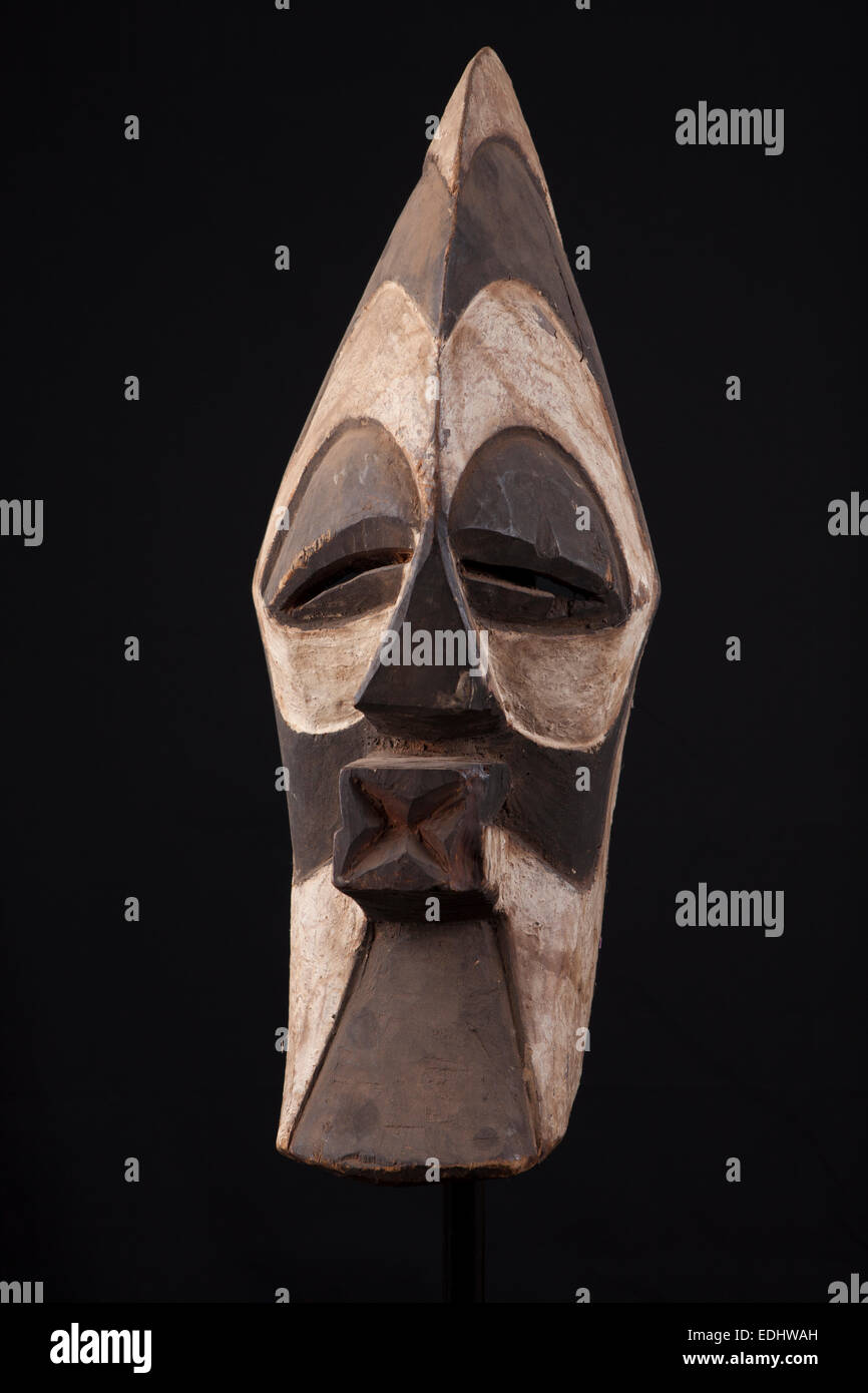African mask from Congo, Central Africa Stock Photo - Alamy