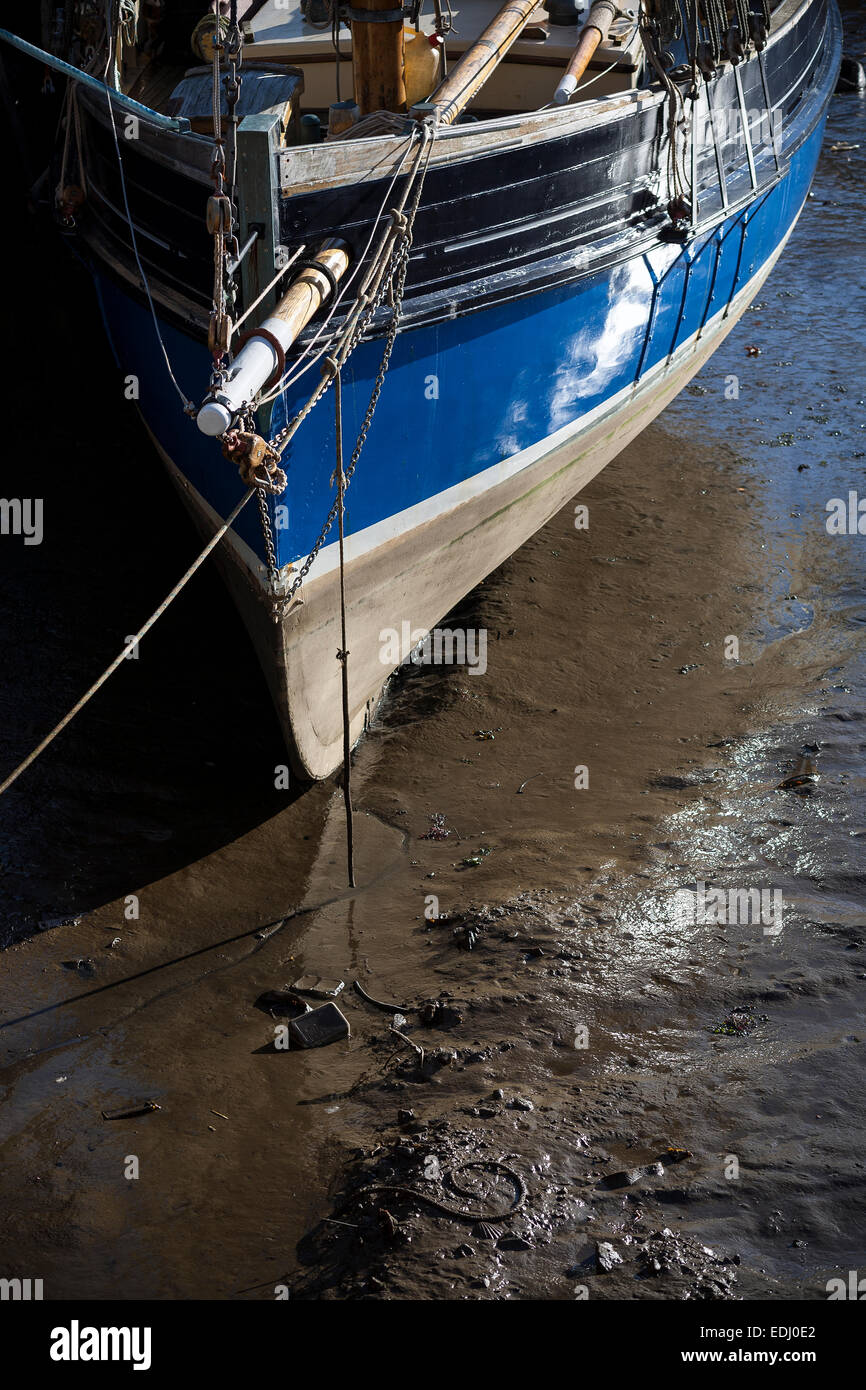 Watertight ship bulkhead hi-res stock photography and images - Alamy