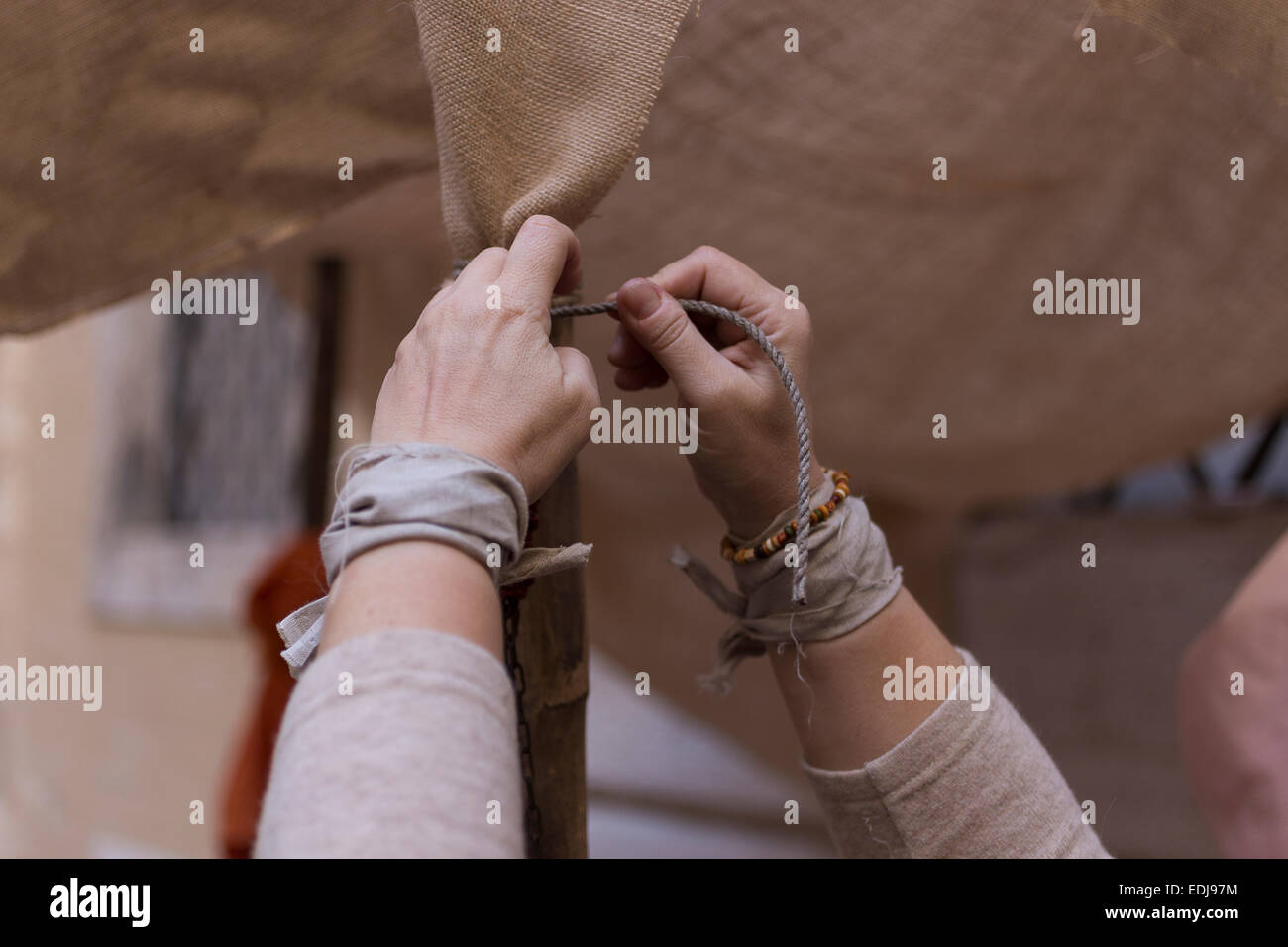 Fabric knot hi-res stock photography and images - Alamy