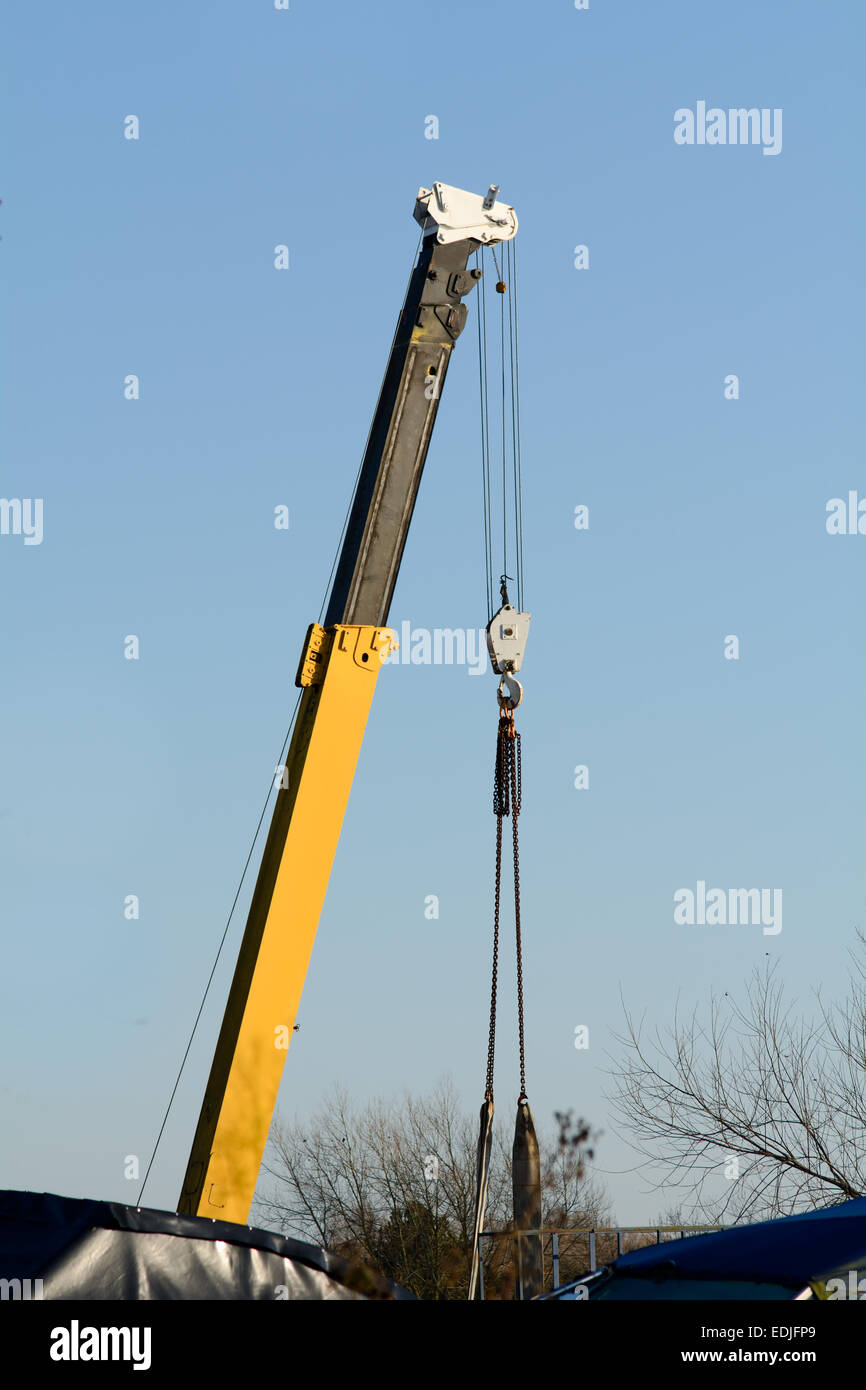 Extending crane arm hi-res stock photography and images - Alamy