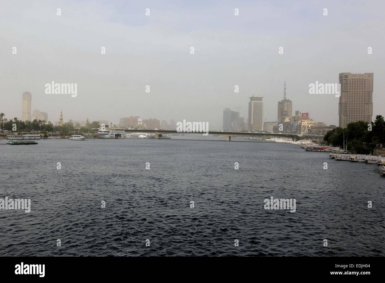 Egypt cairo sandstorm hi-res stock photography and images - Alamy