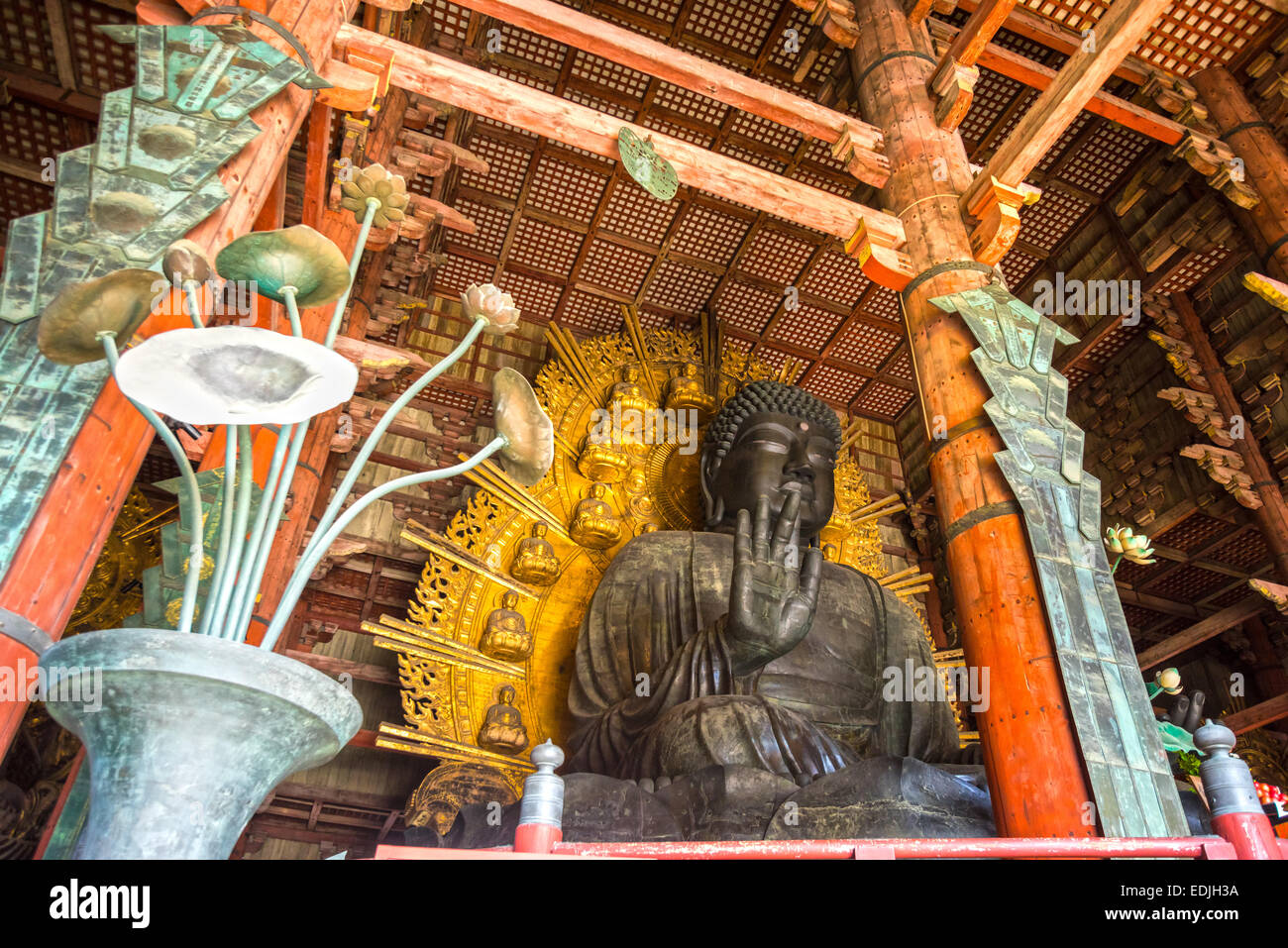 The Great Buddha (Daibutsu-Den) at Todai-ji temple in Nara, Japan Stock ...