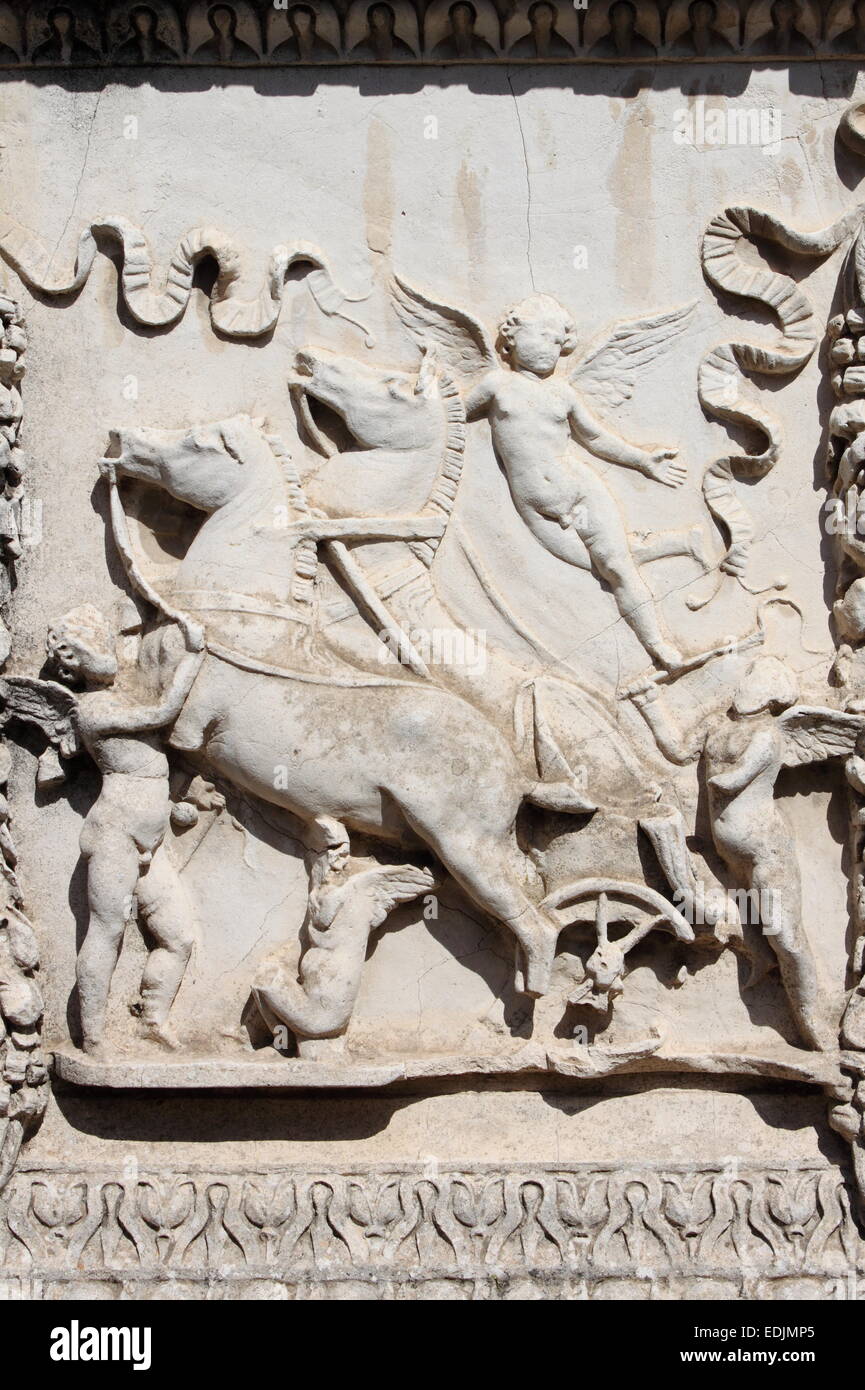 Bas relief basrelief hi-res stock photography and images - Alamy