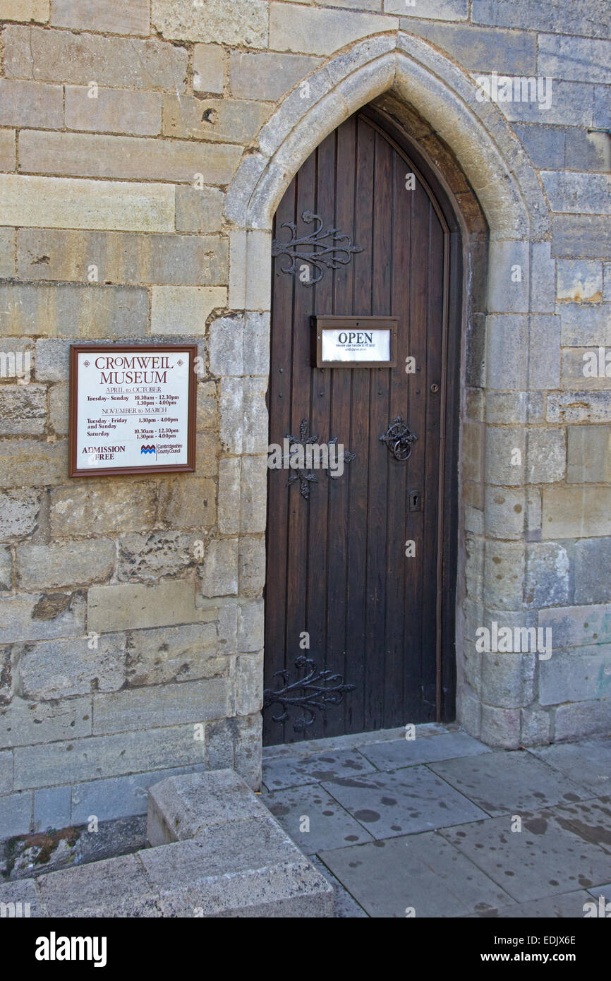 Cromwell museum huntingdon hi-res stock photography and images - Alamy