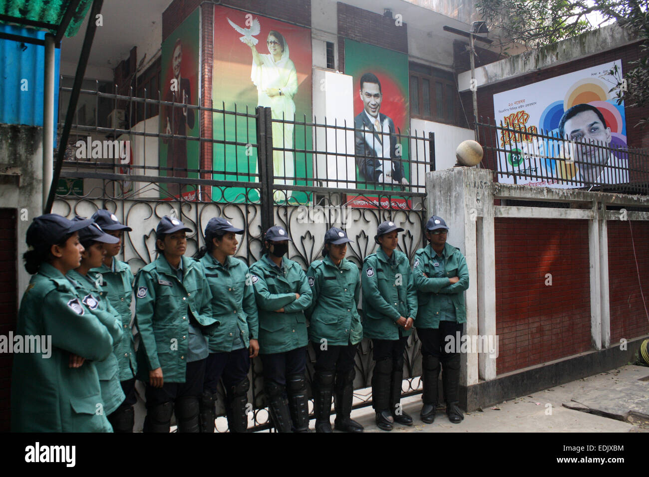 BNP chairperson Khaleda Zia remains confined to her Gulshan office for ...