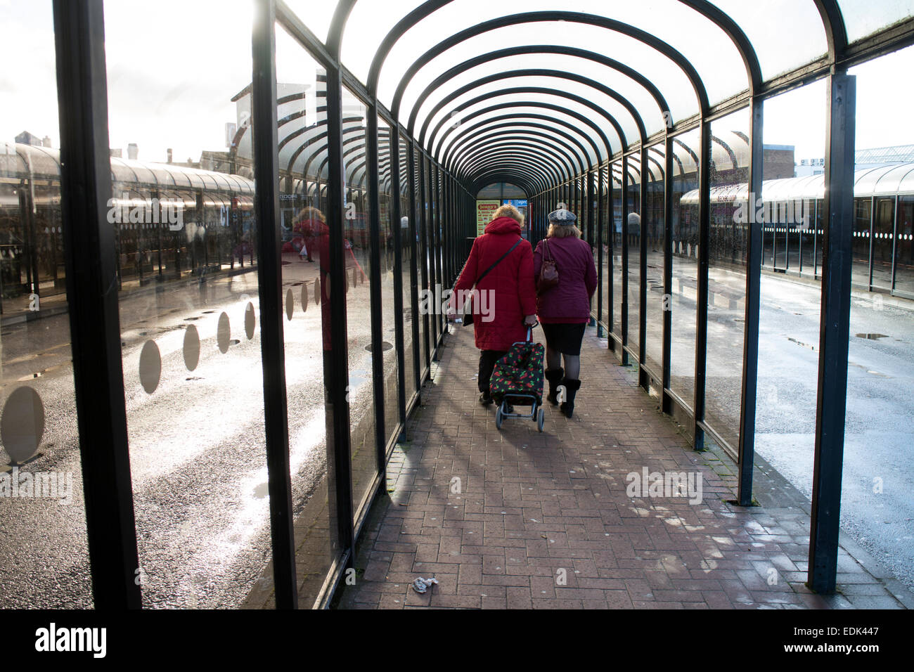 Walkway at Nuneaton bus station, Warwickshire, England, UK Stock Photo ...