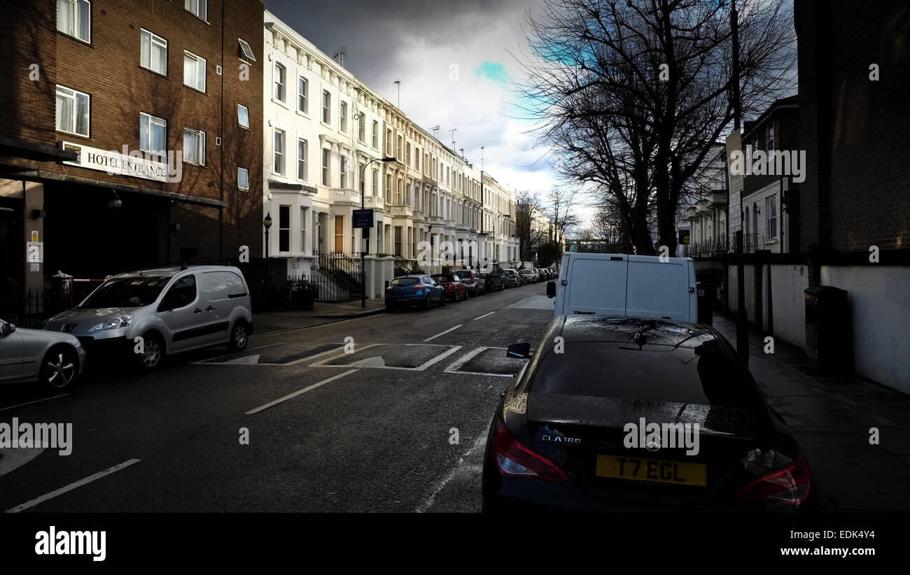 Fulham london street hi-res stock photography and images - Alamy