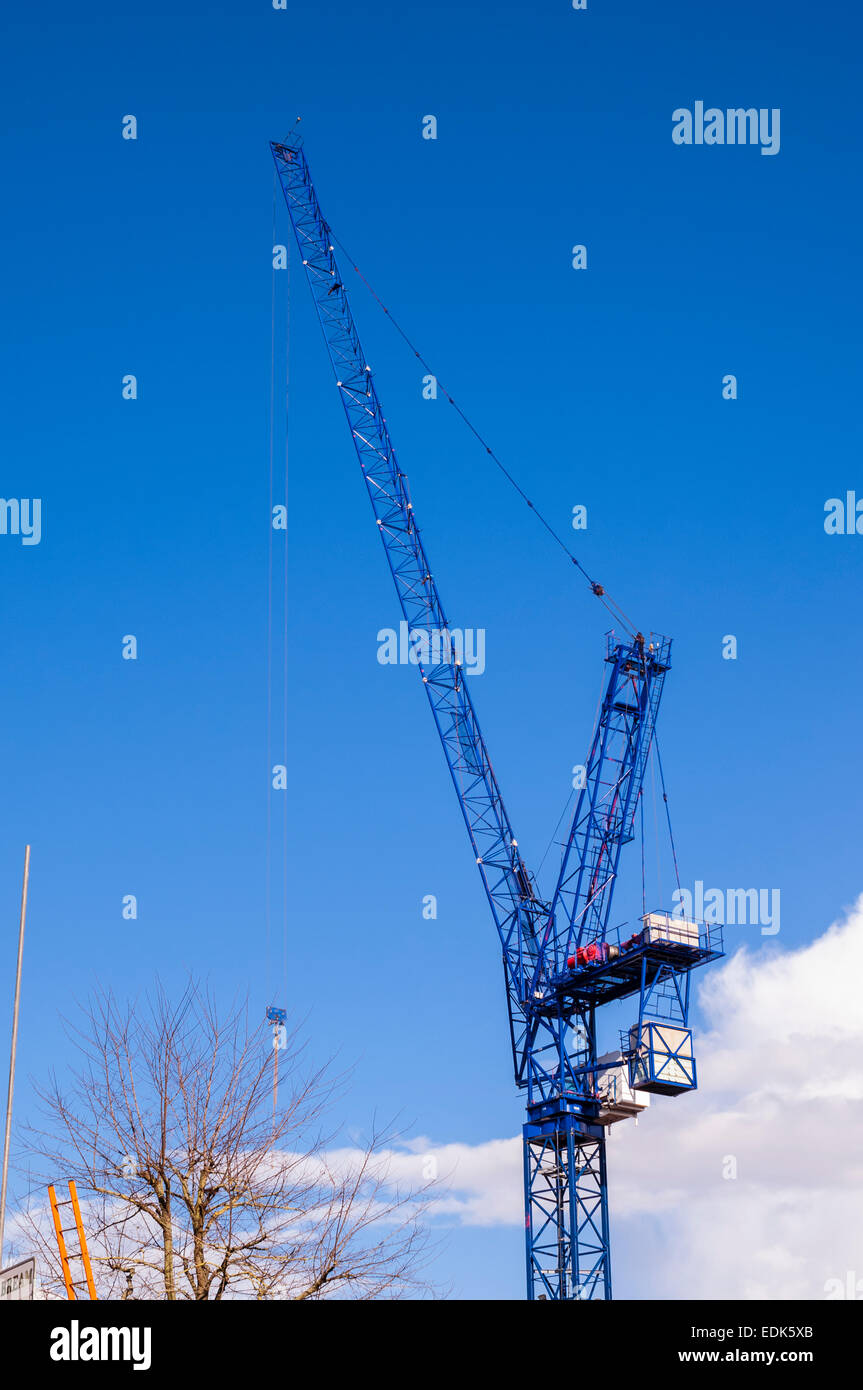 Crane uk hi-res stock photography and images - Alamy