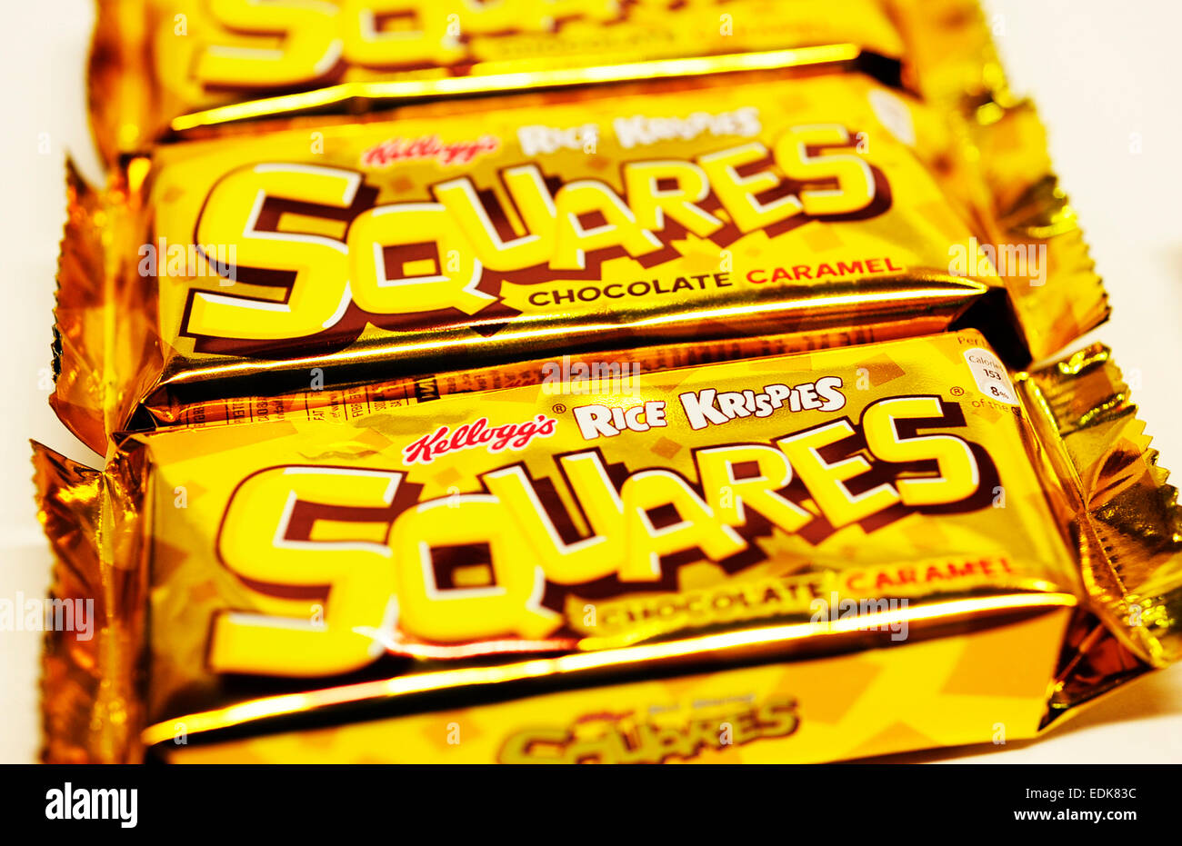 Kelloggs rice krispies bars hi-res stock photography and images - Alamy