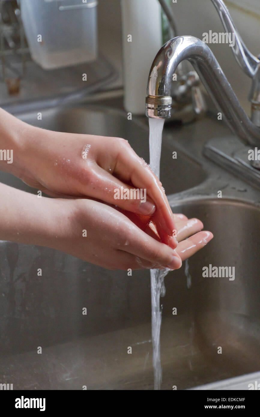 Is It Ok To Wash Hands In Kitchen Sink at Michelle Reis blog