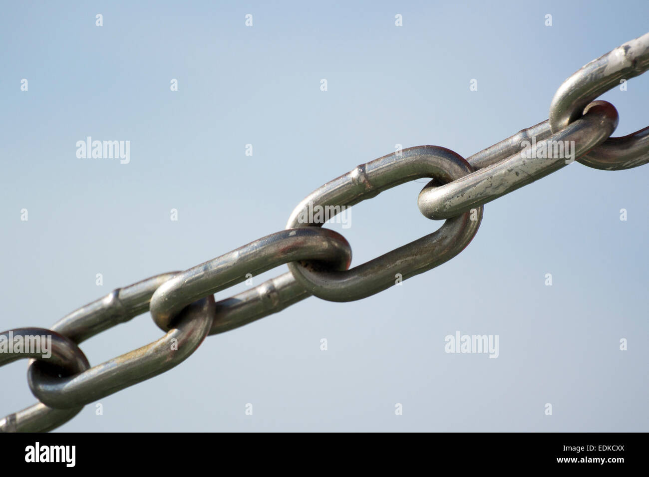 Chain of support hi-res stock photography and images - Alamy