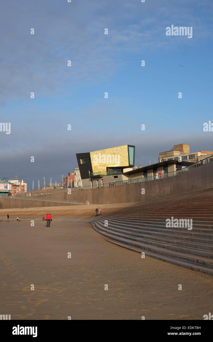 Blackpool beach promenade steps hi-res stock photography and images - Alamy