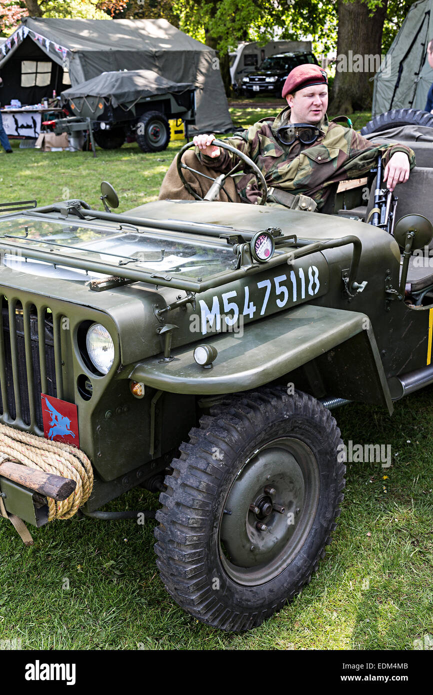 British army jeep High Resolution Stock Photography and Images - Alamy