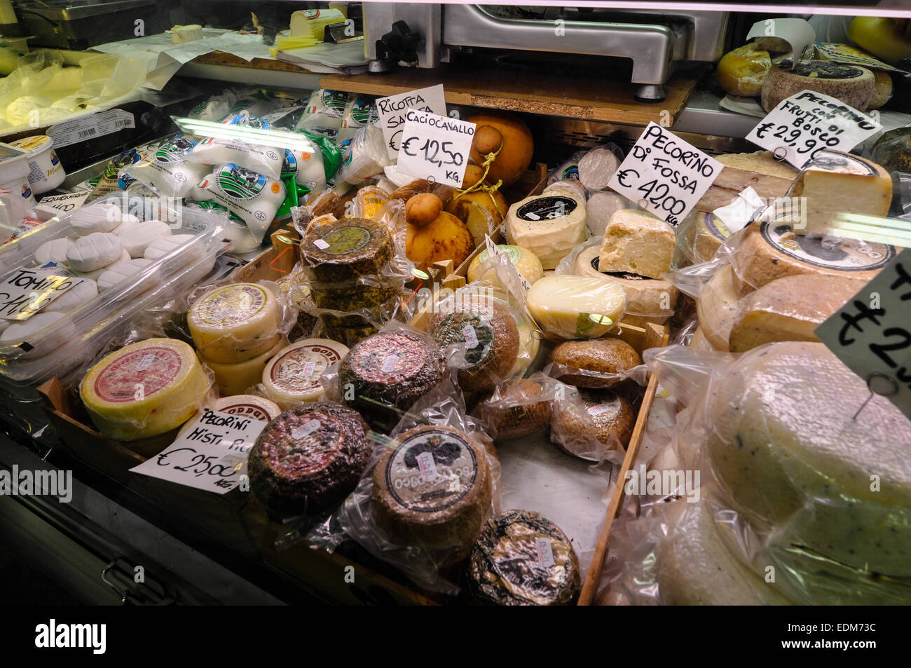 Traditional foods hi-res stock photography and images - Alamy