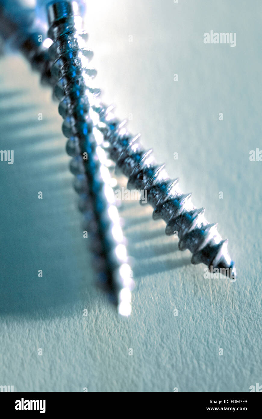 Screws spira hi-res stock photography and images - Alamy