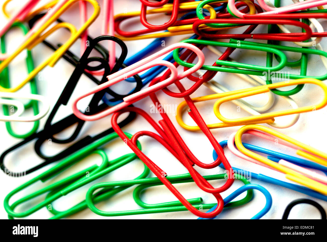 multi-coloured paper clips Stock Photo - Alamy