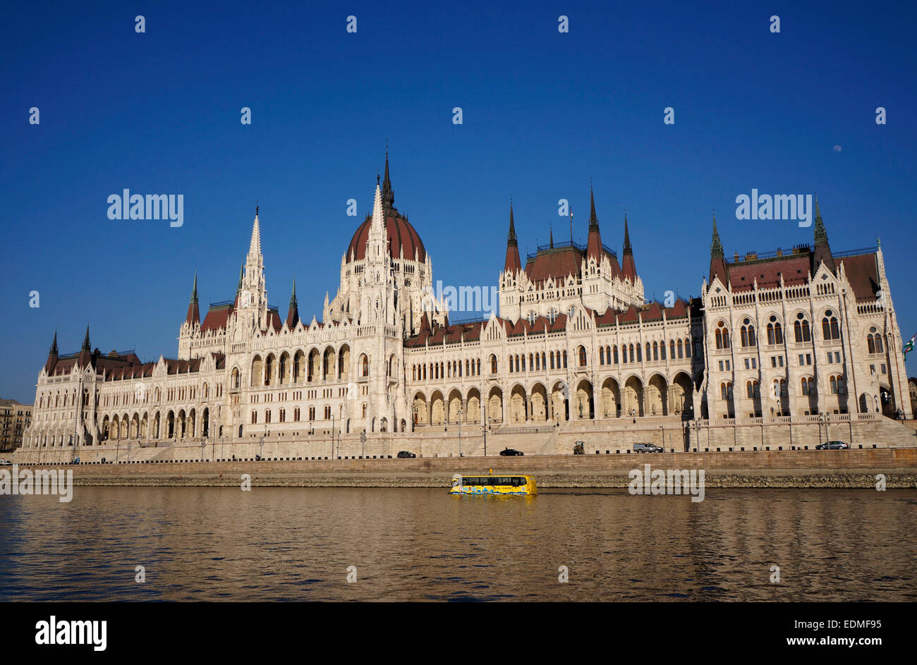Hungarian bus hi-res stock photography and images - Alamy