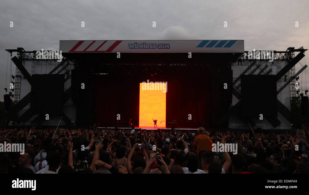 Wireless Festival 2014 - Day 2 - Performances - Kanye West Featuring ...