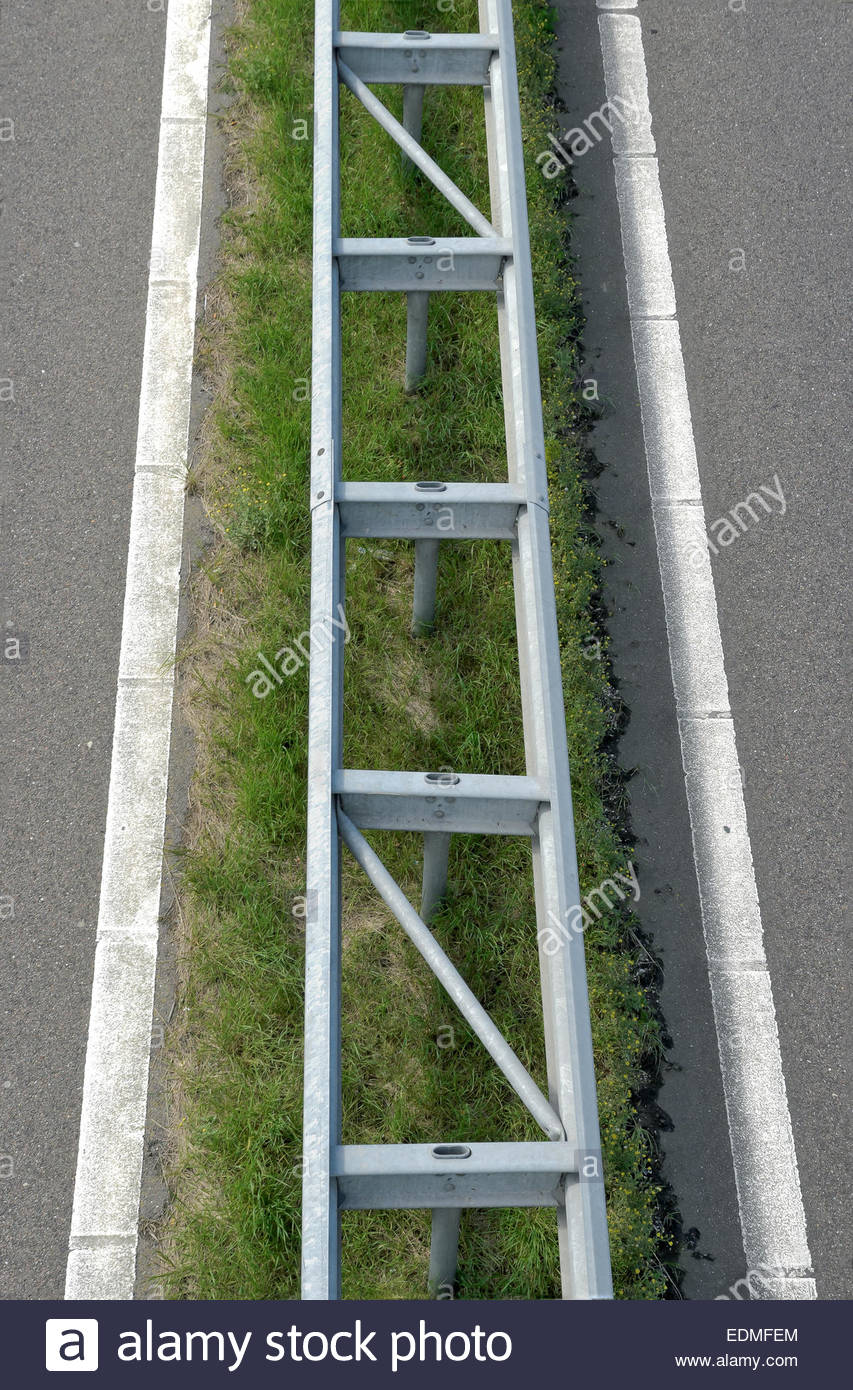 Guard Rail Stock Photos & Guard Rail Stock Images - Alamy