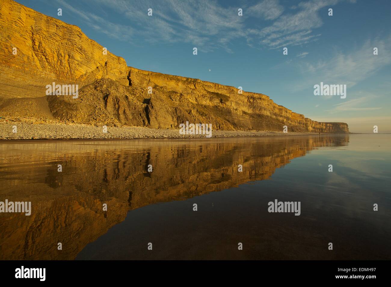 Monknash beach hi-res stock photography and images - Alamy