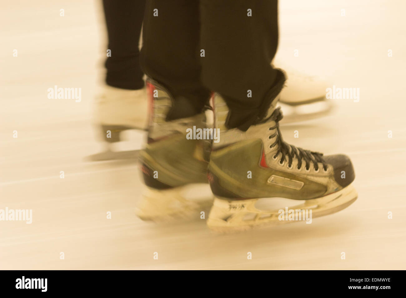 Skating motion blur hi-res stock photography and images - Alamy
