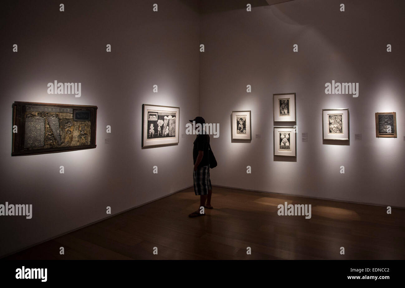 Buenos Aires, Argentina. 7th Jan, 2015. A man visits Argentine artist ...