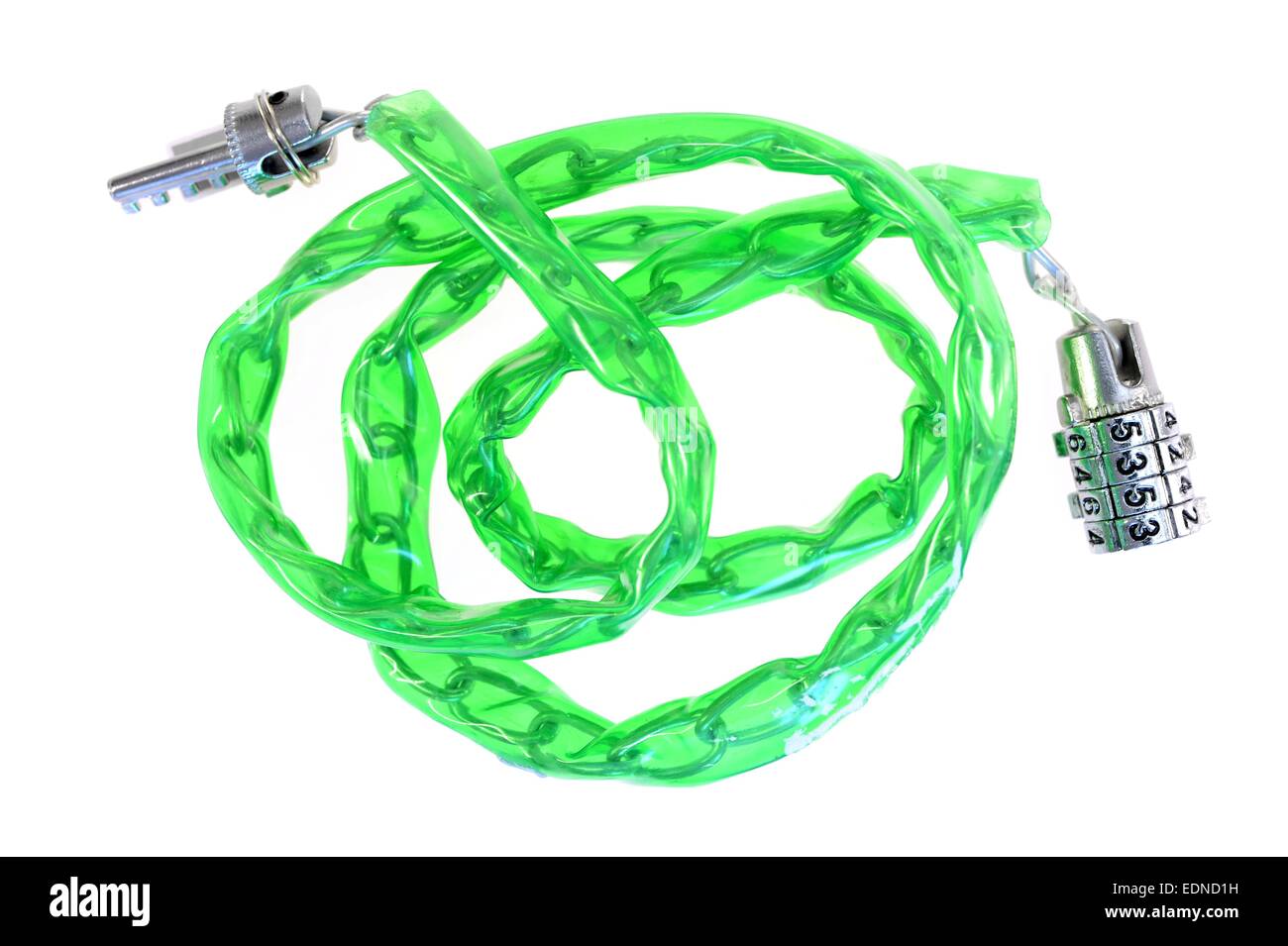 A close up shot of a combination chain Stock Photo - Alamy